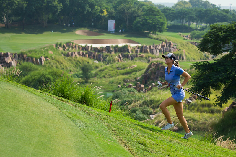 Q&A with Ladies European Tour golfer Annabel Dimmock – The Golf Business