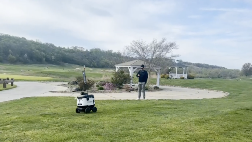 US golf course uses robots to deliver food and drink – The Golf Business