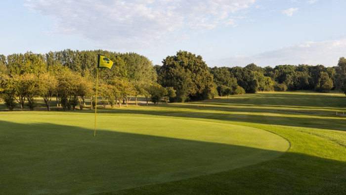 Cainhoe Wood Golf Club’s general manager is a trained ‘mental health ...